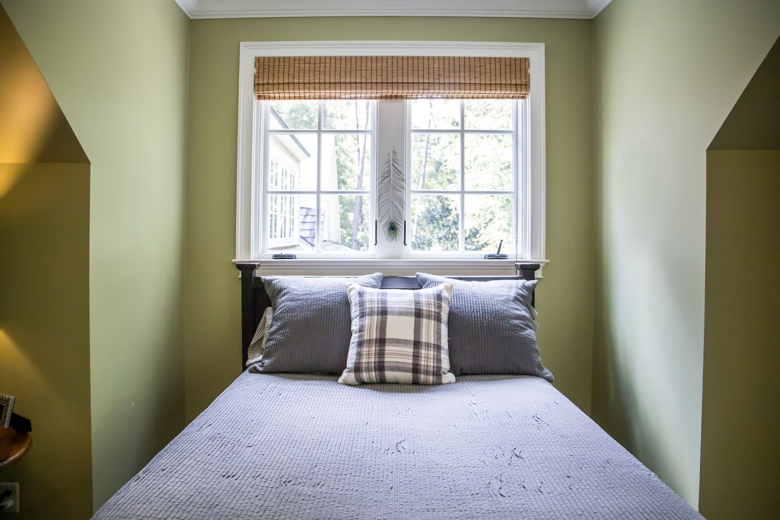 Dreamy Views: Choosing the Right Windows for Bedrooms - Mountain State ...